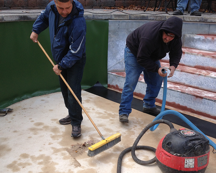 weld_on_site_pool1_3 | McEwen Industries